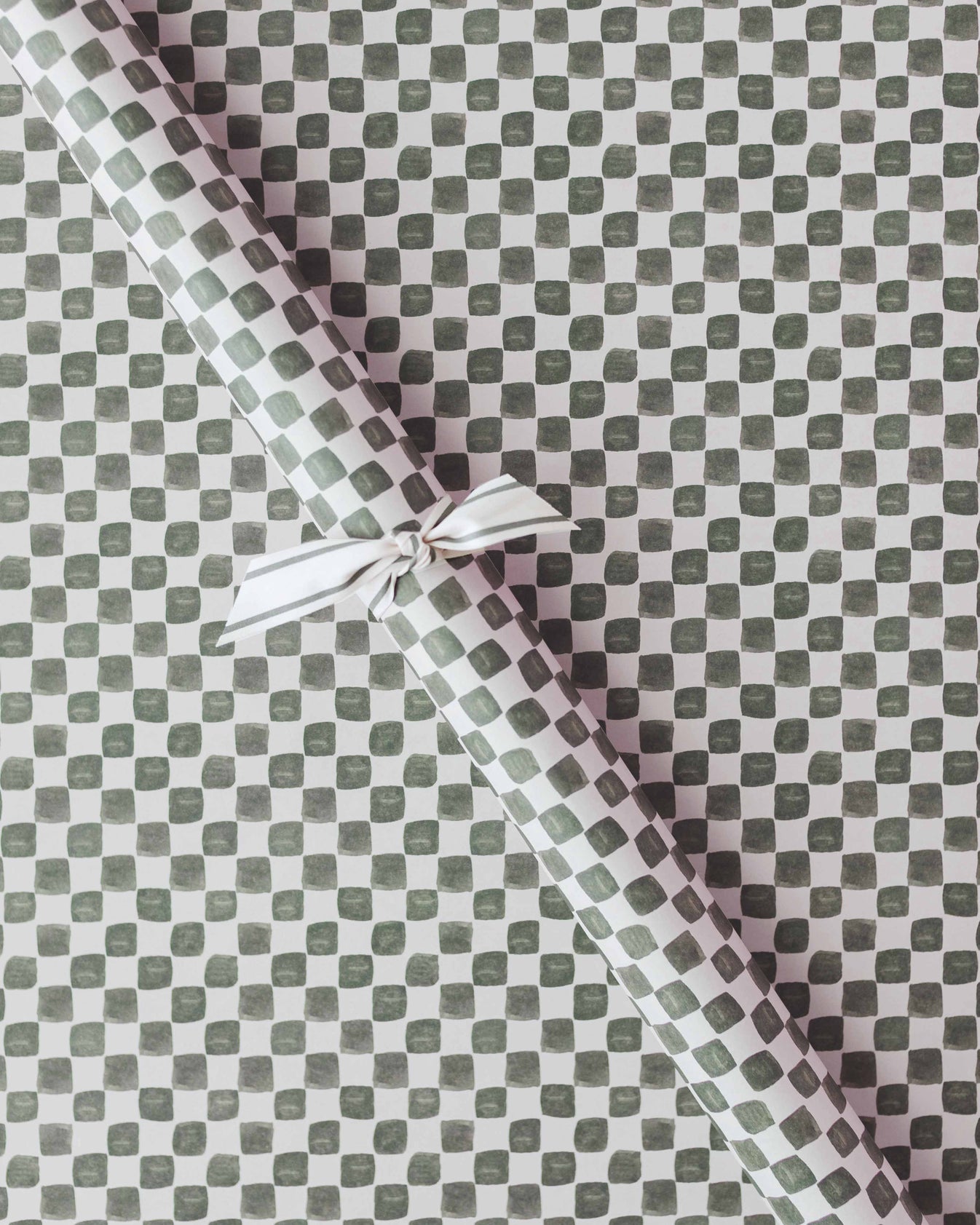 'Painted Checkerboard' Wrapping Sheets – Parcel Paper